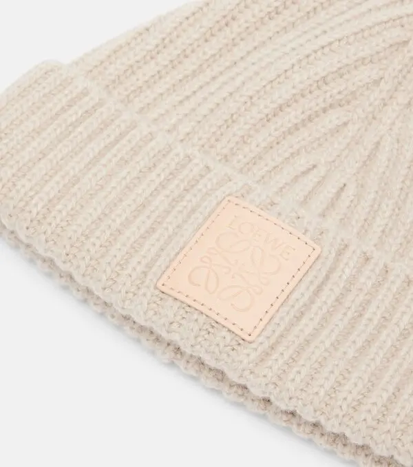 Loewe Anagram Ribbed-knit Cashmere Beanie - Beige