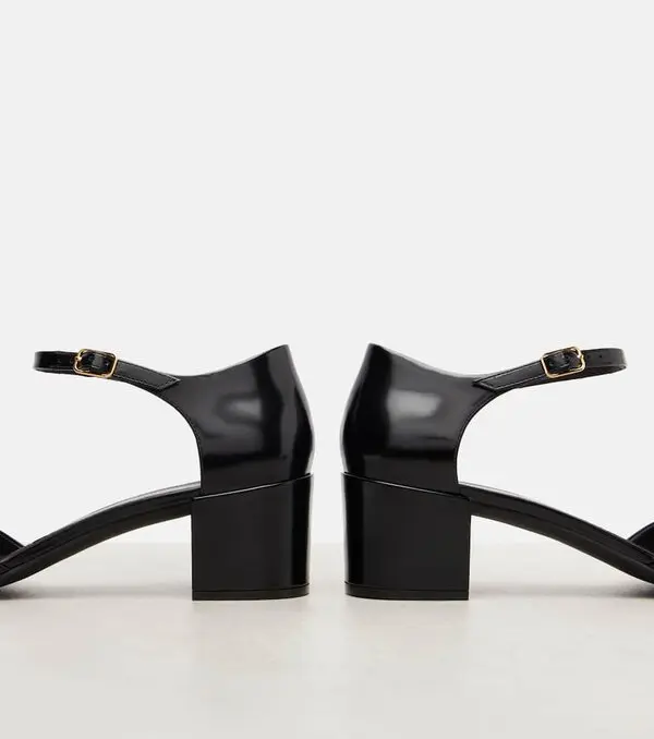 THE ROW Penelope Leather Pumps - Black