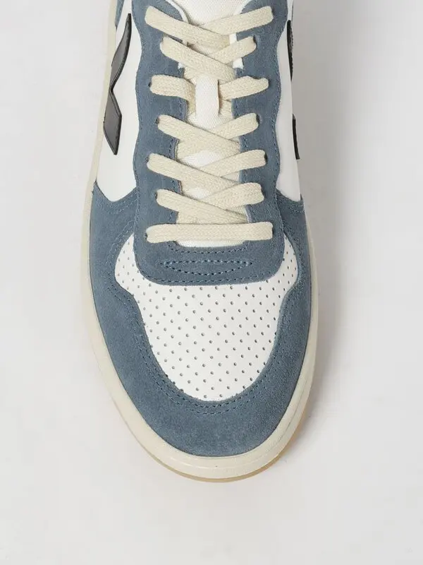 VEJA Sneakers - White
