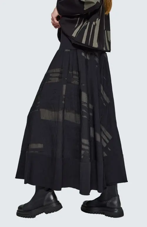 LUUKAA Calinda Jacquard Maxi Skirt - Khaki Black
