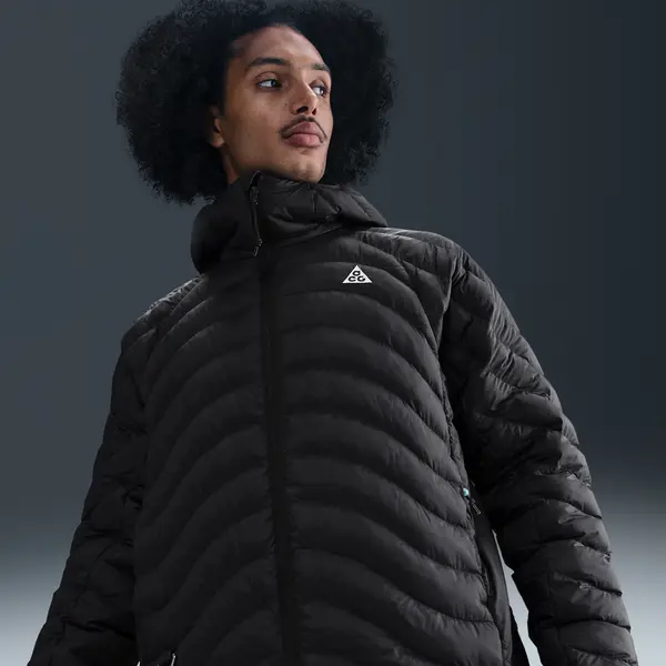 Nike Acg "lava Flow" Therma-fit Adv Jacket - Black