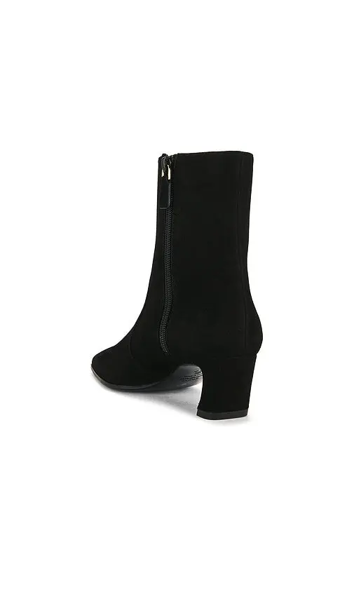 STUART WEITZMAN Stassi Zip Bootie 50