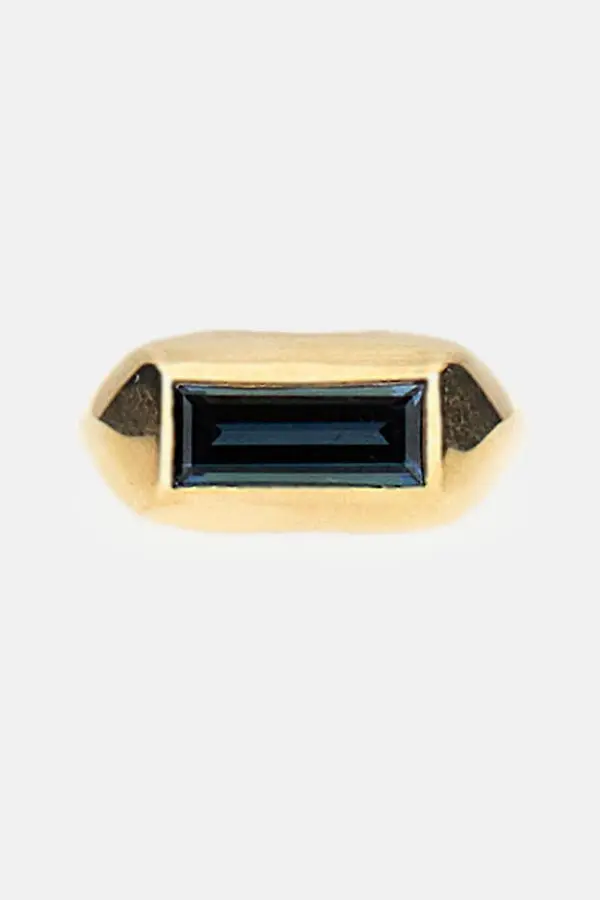 ALIITA Space Baguette Ring - Gold