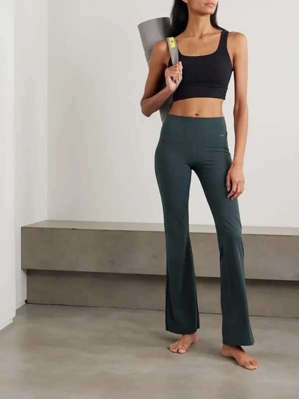 Nike Zenvy Infinasoft Flared Leggings - Gray