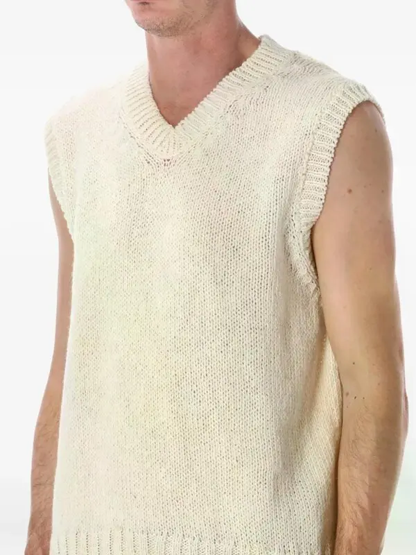 Howlin' Sleeveless V-neck Sweater - Neutrals