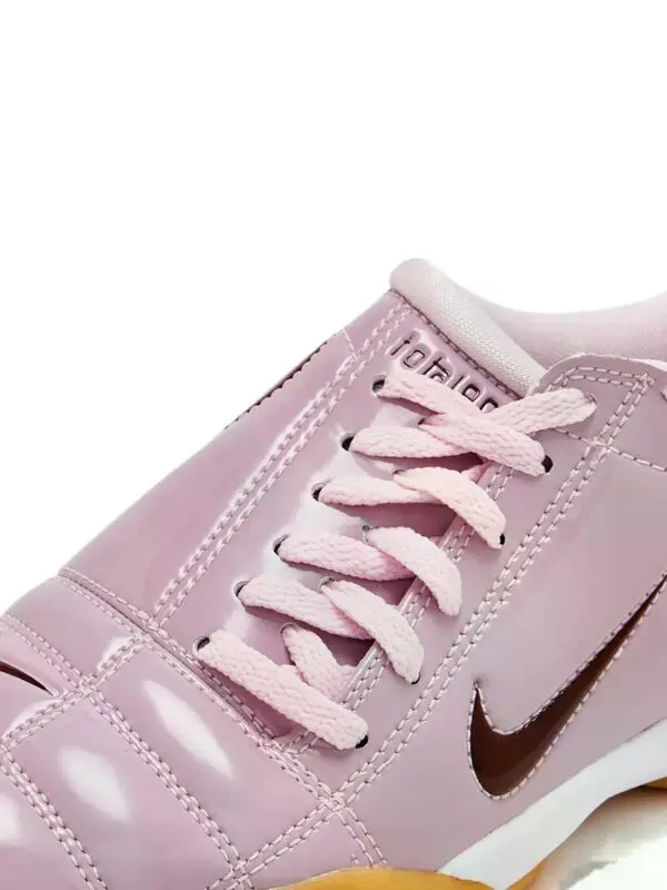 Nike Total 90 Lace-up Sneakers - Pink