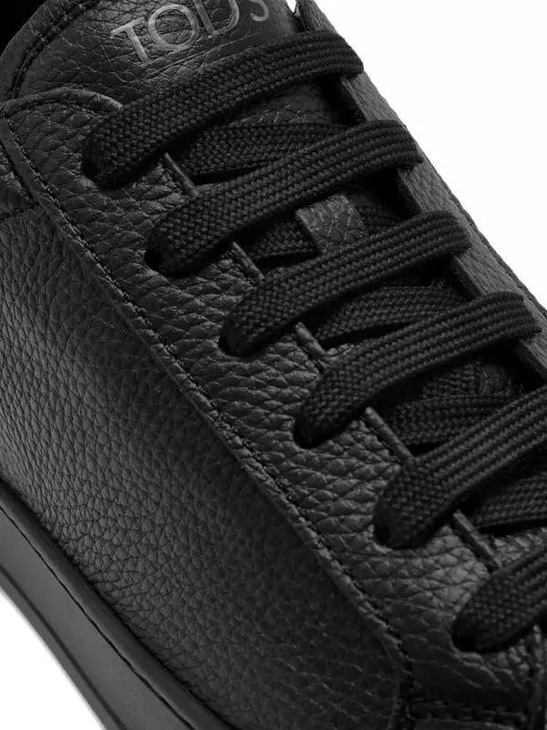 TOD'S Pebbled Sneakers - Black