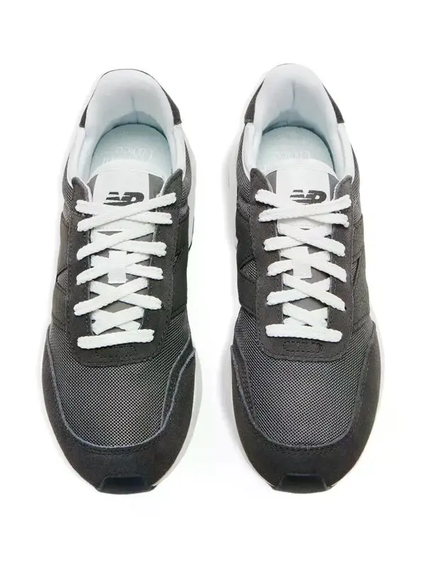 NEW BALANCE 370 Sneakers