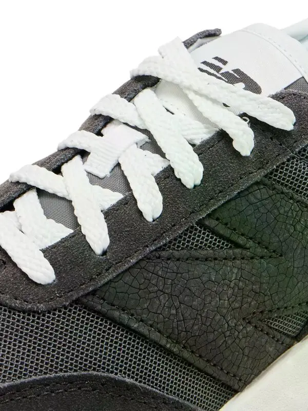 NEW BALANCE 370 Sneakers