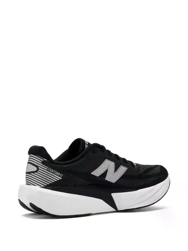 NEW BALANCE Fuelcell Rebel V5 Sneakers - Black