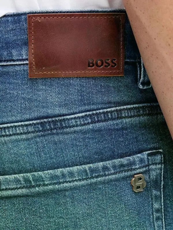 BOSS Tapered Jeans