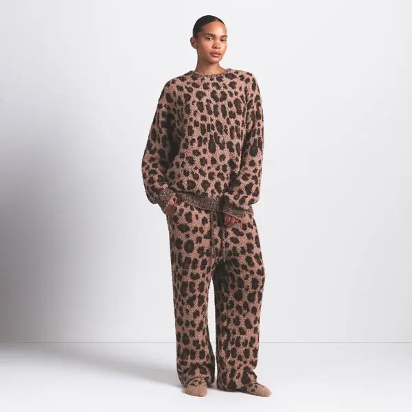 SKIMS Cozy Oversized Crewneck Pullover - Sienna Leopard Print