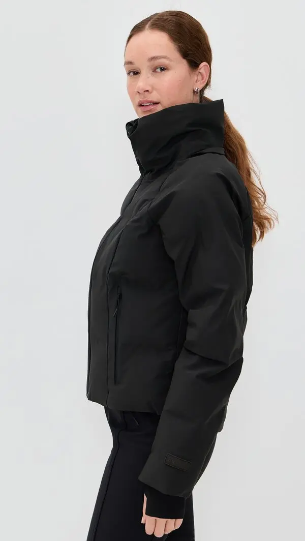 HALFDAYS Georgie Puffer Jacket With Drawstring Hood And Zip Pockets - Black