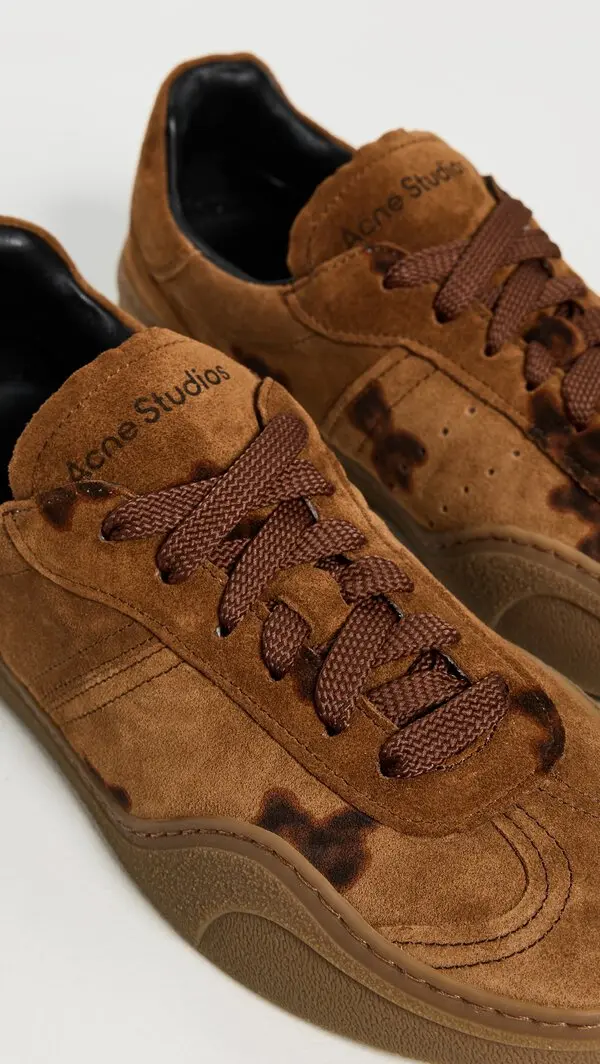 Acne Studios Bear Print Sneakers - Rust Brown