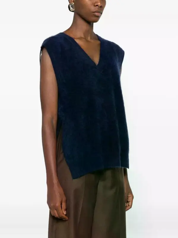 ABSOLUT CASHMERE Miriam V-neck Top