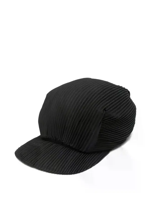 Issey Miyake Pleated Hat - Black