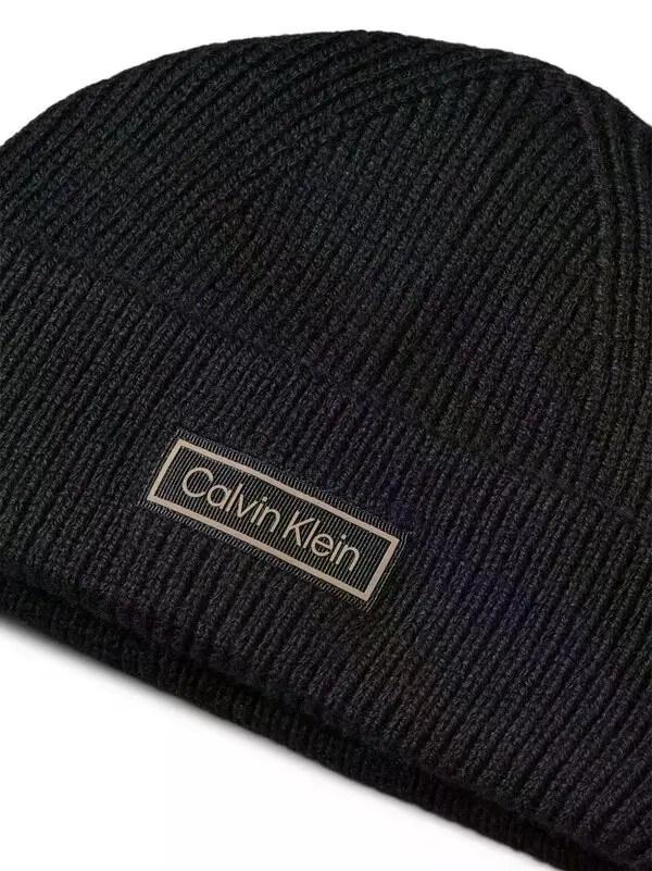 Calvin Klein Ribbed Patch Beanie