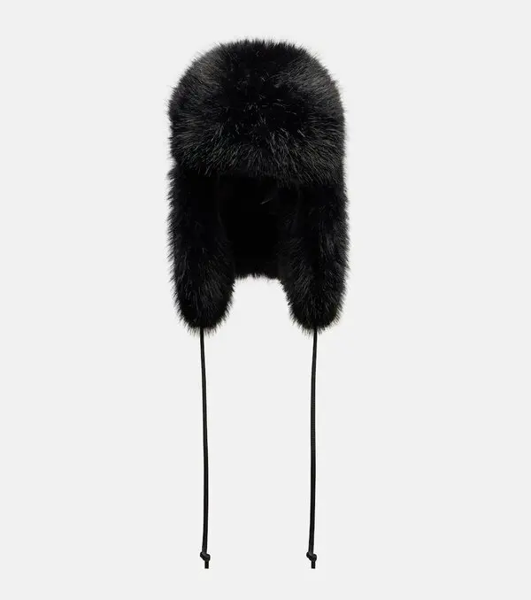 Perfect Moment Trapper Hat - Black