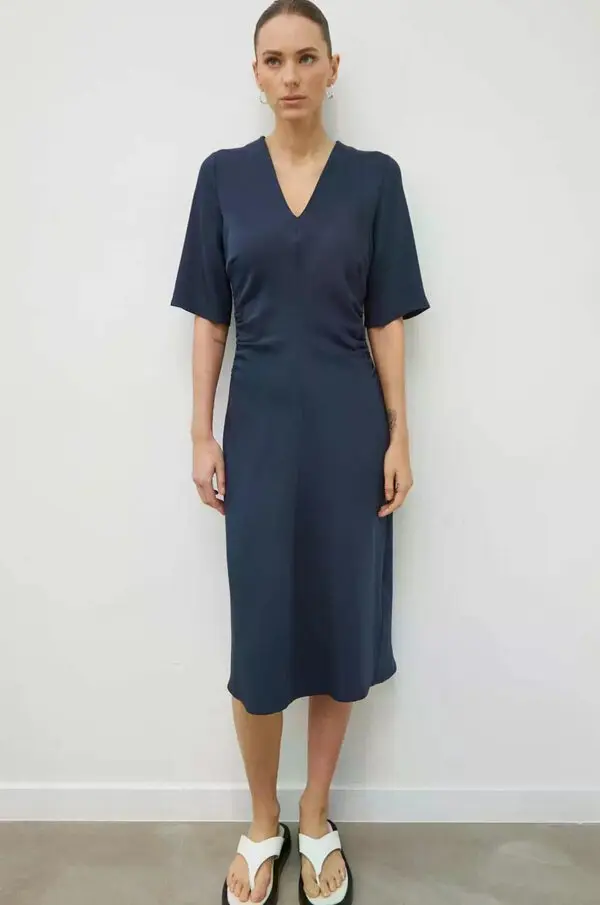 SAMSOE SAMSOE Samailey V-neck Midi Dress