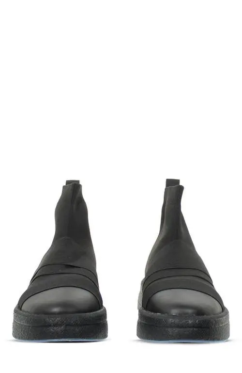 FESSURA Foam Y Sneaker - Black