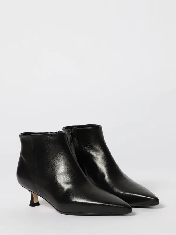 ANNA F. Ankle Boots