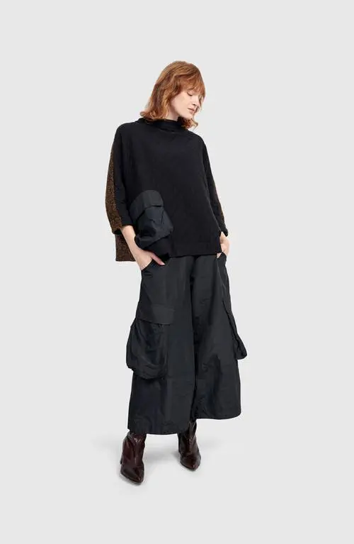 Alembika Wide Leg Cargo Pants