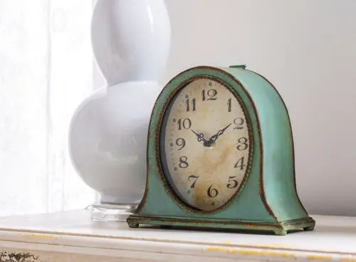 STORIED HOME Decorative Metal Mantel Clock