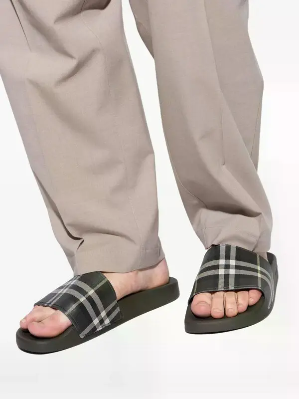 Burberry Check Slides - Grey