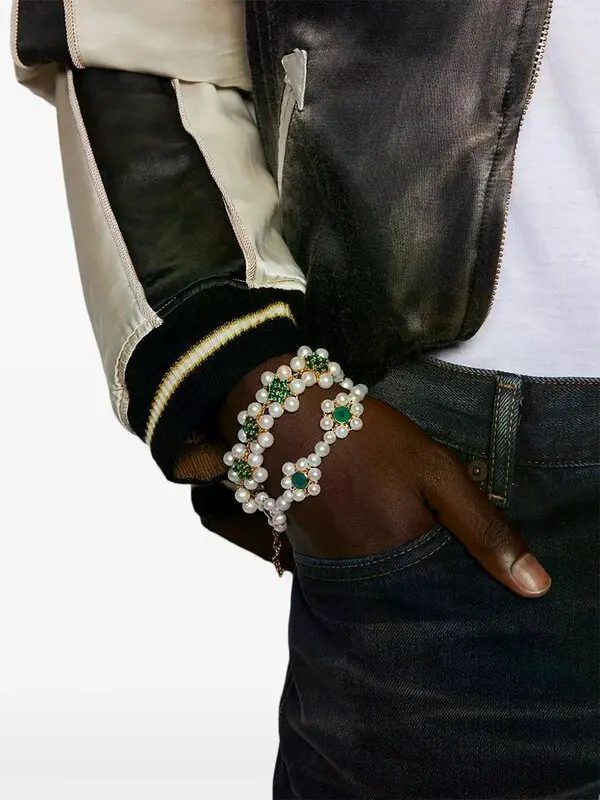 VEERT The 42 Pearl Flower Bracelet