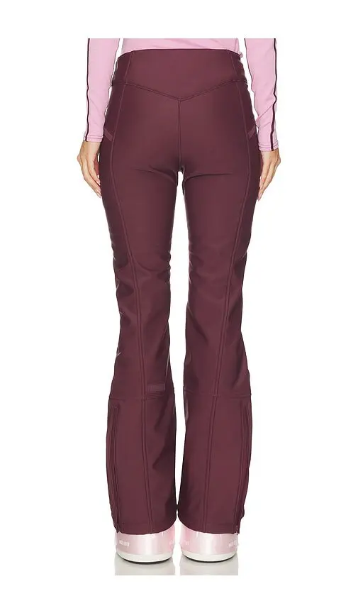 HALFDAYS Emma Pant