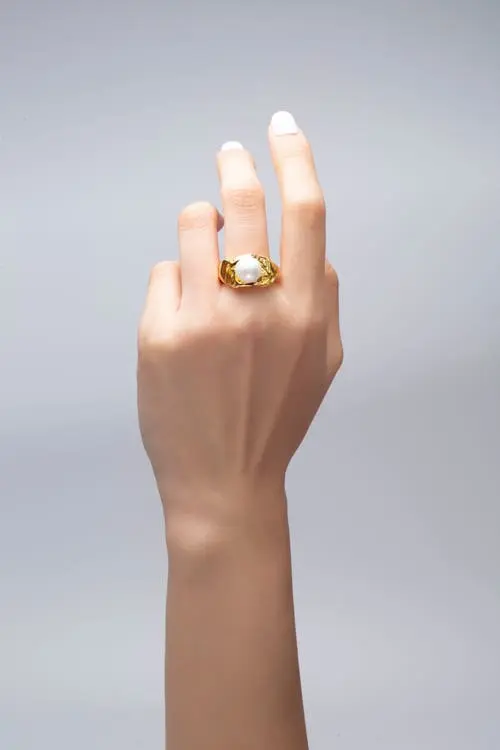 CLASSICHARMS Nora Freshwater Pearl Statement Ring - Gold