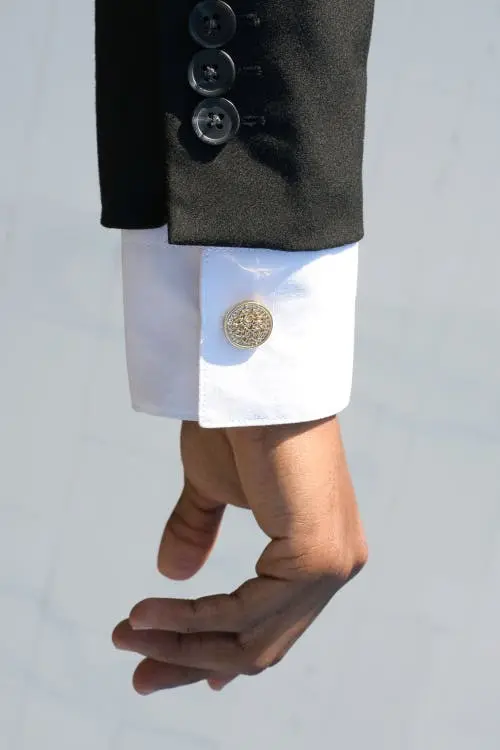 CLASSICHARMS Constantine Regal Round Cufflinks