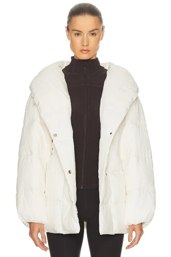 Varley Kaia Quilted Coat