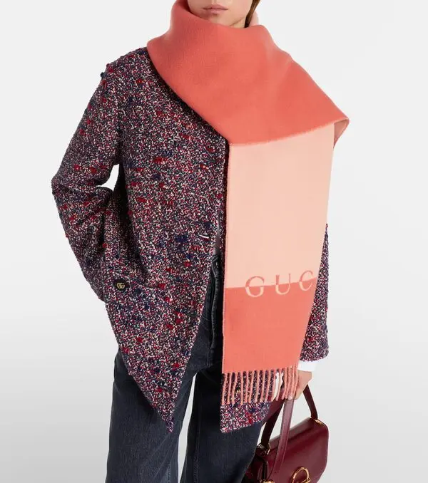 Gucci Logo Wool And Cashmere Scarf - Pink