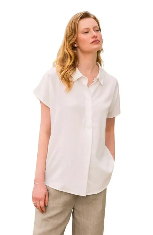 CELTIC & CO. Collared Short Sleeve Blouse
