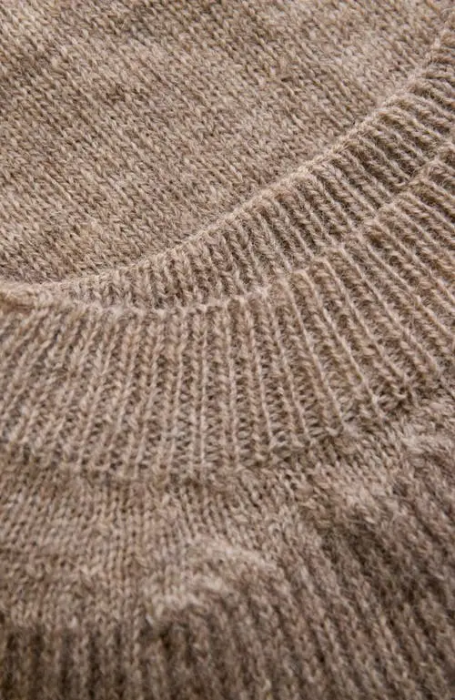 CELTIC & CO. British Wool Yoke Pattern Sweater