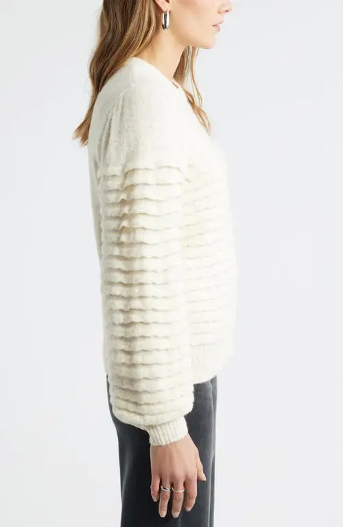 Treasure & Bond Scalloped Crewneck Sweater - Ivory Dove