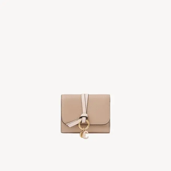 Chloé Small Alphabet Tri-fold In Grained Leather Single - Boyish Brown