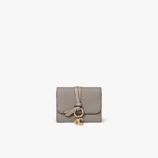 Chloé Small Alphabet Tri-fold In Grained Leather Single - Cashmere Grey
