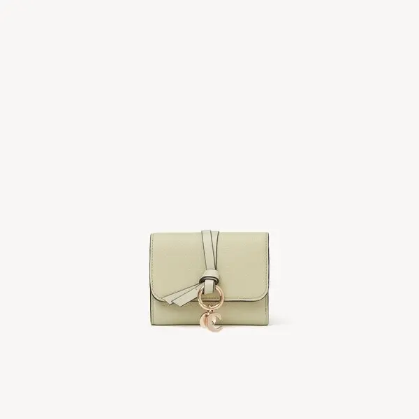 Chloé Small Alphabet Tri-fold In Grained Leather Single - Light Eucalyptus