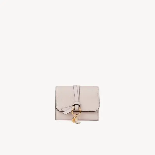 Chloé Small Alphabet Tri-fold In Grained Leather Single - Wild Grey