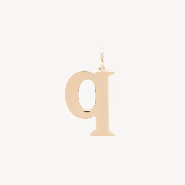 Chloé Alphabet Letter Q Charm - Light Gold