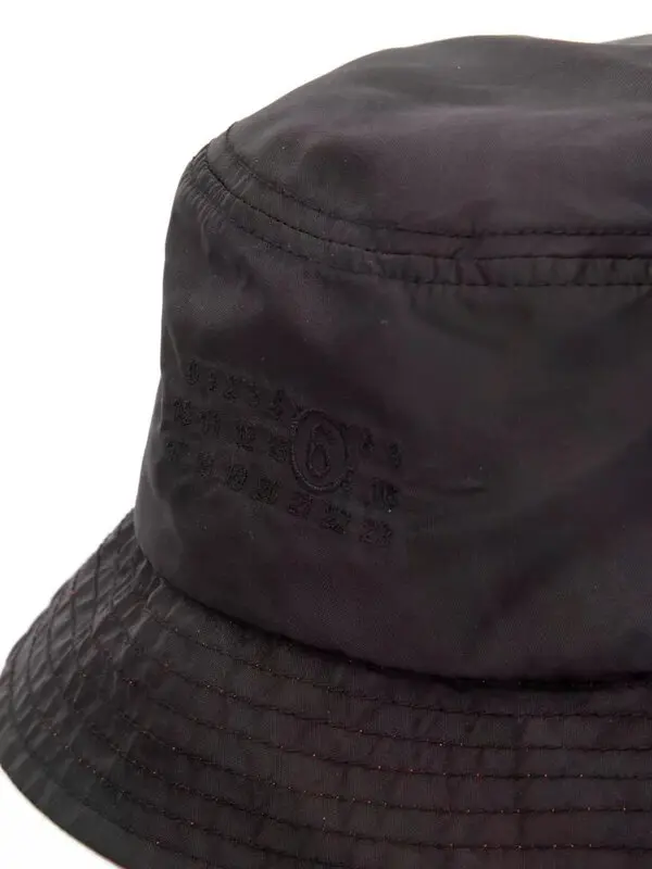 MAISON MARGIELA Embroidered Bucket Hat - Black