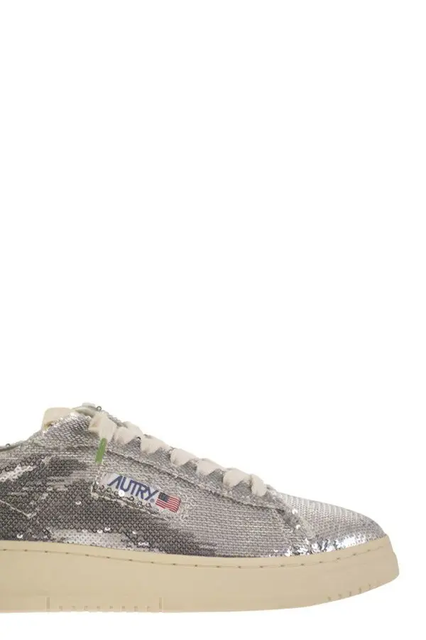 AUTRY Dallas Sequinned Low Top Sneakers - Silver/green
