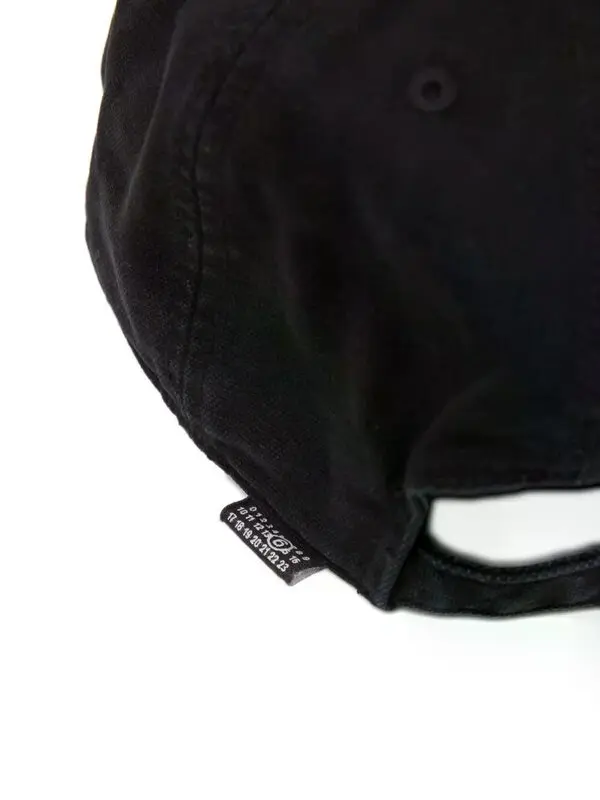 MAISON MARGIELA Logo-motif Baseball Cap - Black