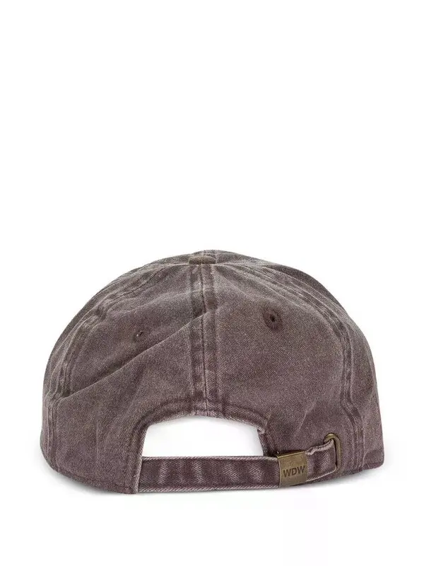 WHO DECIDES WAR Baseball Cap - Brown