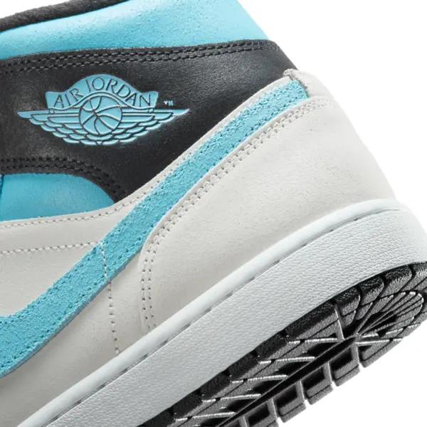 JORDAN Air 1 Mid Se Sneakers - White