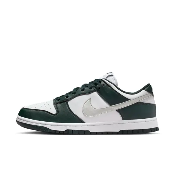 Nike Dunk Low Sneakers - Green