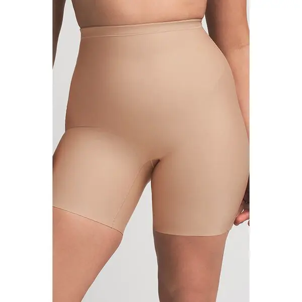 SKIMS Body Core Sculpt Mid Rise Shorts - Clay