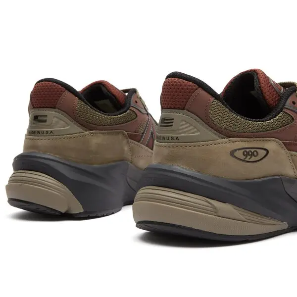 NEW BALANCE 990v6 Sneaker - Dark Camo